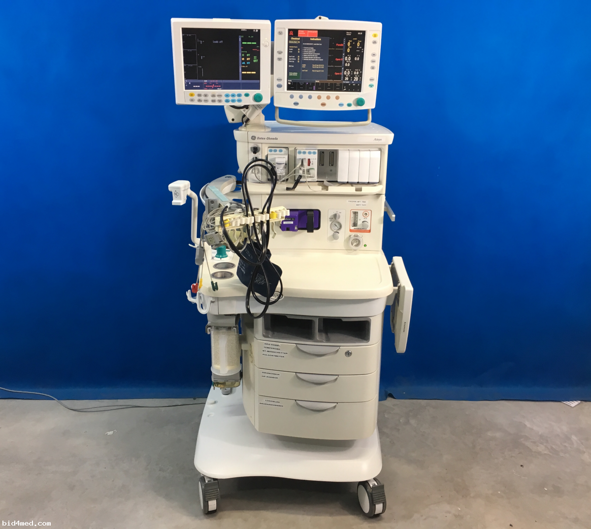 Datex-Ohmeda Aisys Anesthesia Machine / bid4med